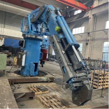 Quality 9t 16.3m Ship Board Crane For Efficient Cargo Handling for sale