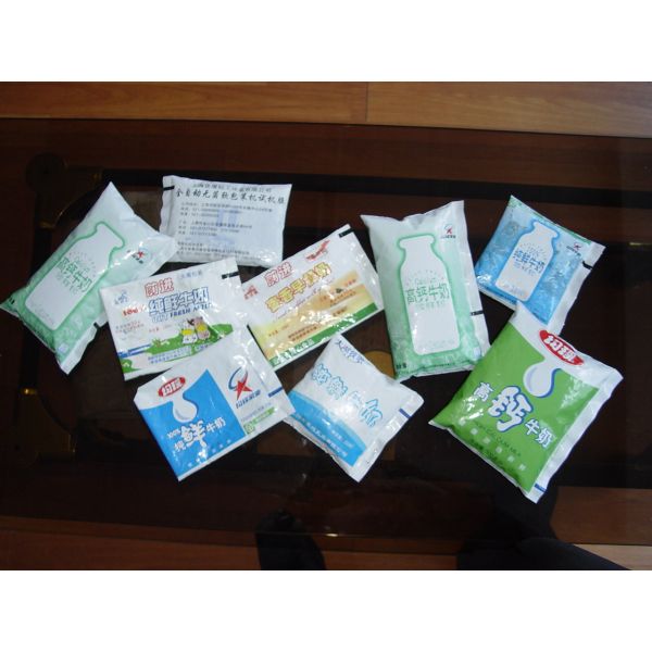 Quality 4500-9000 BPH 100ml-500ml Automatic Aseptic Pouch Filling Machine for yoghurt for sale