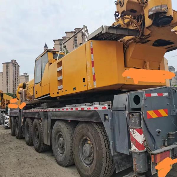 Quality ZCC1300H Used Truck Crane with 250 Ton Loading Capacity and Parker Hydraulic Valve for sale