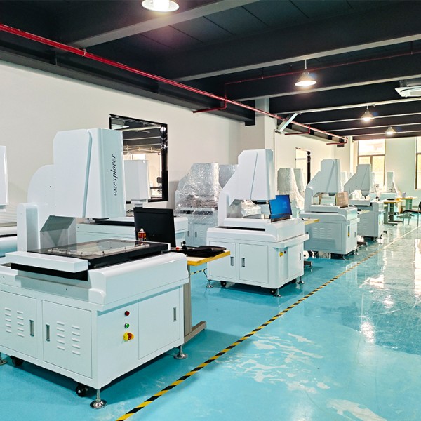 Quality High Configuration CNC Vision Measuring Machine with 2.5um Accuracy and 200mm/s for sale