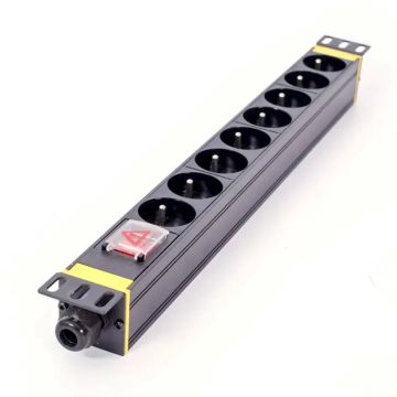 Quality Customized 8 Way PDU Rack Mount Socket With High Flame Retardancy Material for sale