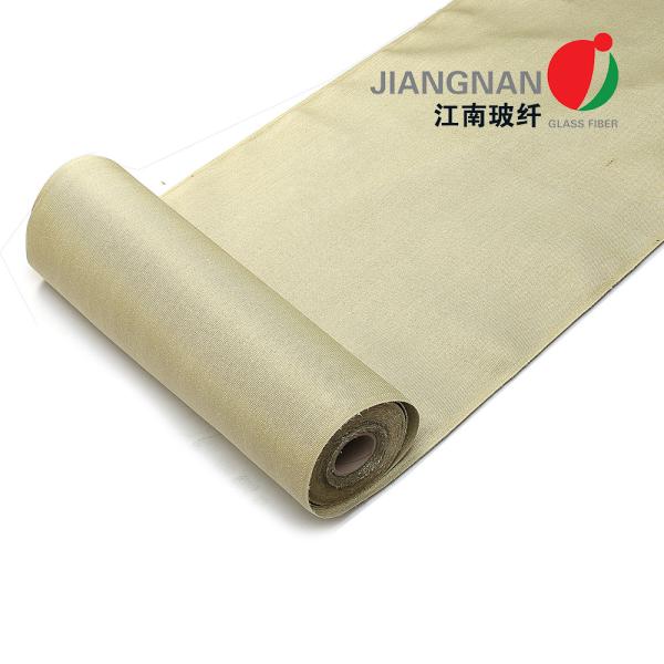 Quality M30 Vermiculite Coated Fiberglass Fabric , High Temperature Resistant Fabric for sale