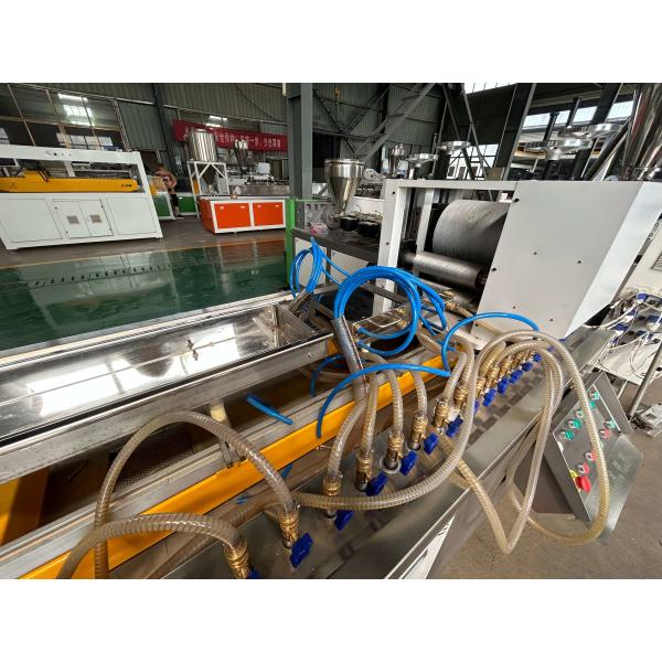 Quality Double Layer WPC Profile Extrusion Line High Capacity 37KW for sale