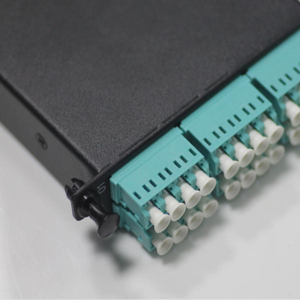 Quality OM3 Fiber Cassette Module Cabling Solution 12F MTP To SC Multi Mode for sale