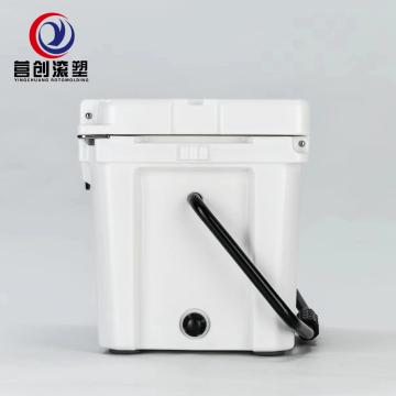 Quality Roto Molding Tech Fishing Rotomolded Cooler Box with Tie Down Points for sale