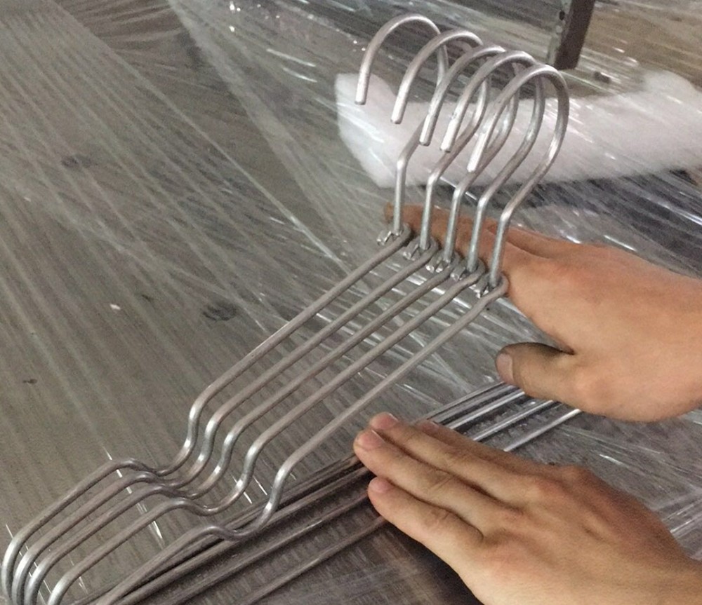 Automatic Double Inverted Aluminum Wire Hanger Forming Machine - Operational View