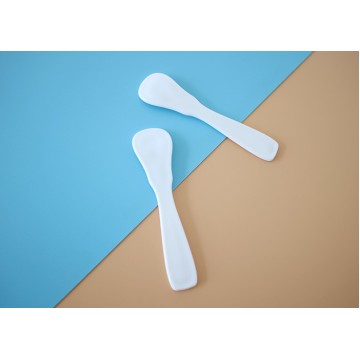 Quality Plastic 75.9mm Massage Spatula Makeup Spoons for sale