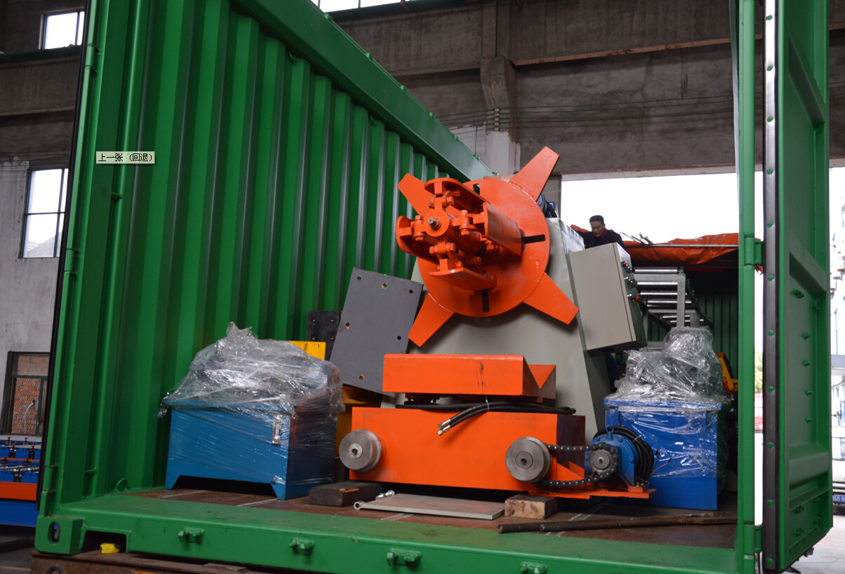 12 Roller Stations Metal Shutter Door Roll Forming Machine Thickness 0.7mm-1.2mm