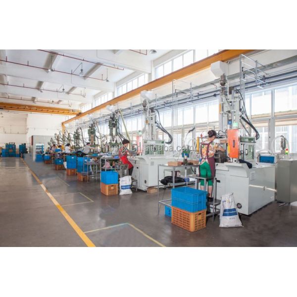 Quality VERTICAL Vertical Injection Molding Machine Injection Making Machinery For Plugs for sale