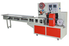 Quality Flat Industrial Food Packaging Machines Cake Pillow Type Packing 65 - 90MM for sale