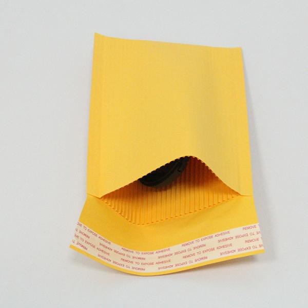 Quality Custom Corrugated Paper Envelope Bag Shock Absorbing 25x35cm Eco Envelopes for sale