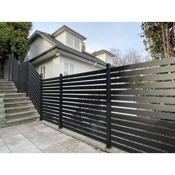 Quality Unassembled Assembly 8 Foot Aluminum Fence with Flat Noodles Size 100*16*1.2 mm for sale