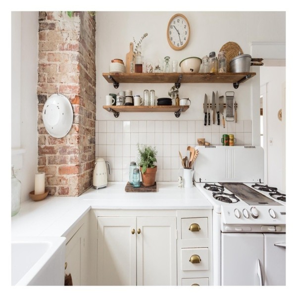 Quality Modern White Solid Wood Glass Panel Cabinets Space-Saving Solution for Small for sale