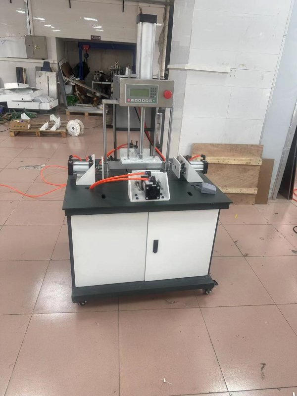 Quality Rigid Box Air Removing Machine Round Tube Bubble Paper Box Air Pressing Machine for sale