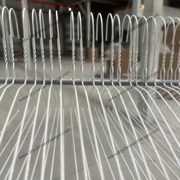 Quality Notched Shape Laundry Wire Hanger 16 Inch White Painted for sale