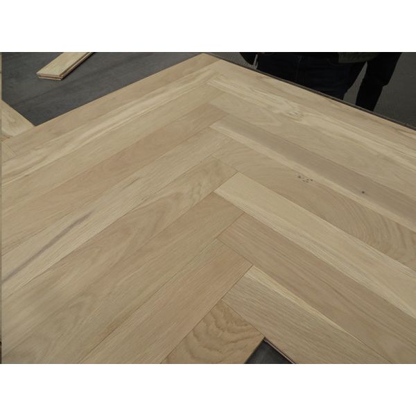 Quality Unfinished French Oak Herringbone Flooring Fishbone Oak Engineered Flooring 10 for sale