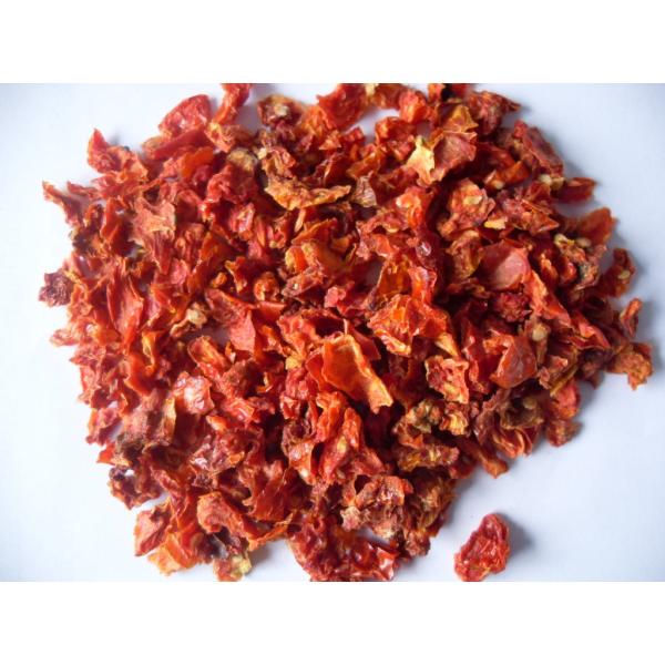 Quality Grade A Air Dried Tomatoes 9x9mm Size Dried Vegetable Flakes FDA Standard for sale