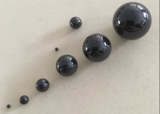 Quality 11mm G5 Si3N4 Silicon Nitride Ceramic Bearing Balls High Precision for sale