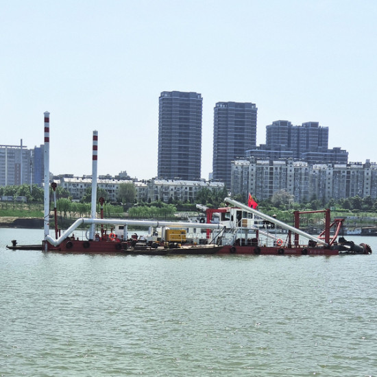 Quality 700m3 Working Capacity Gravel River Dredging Machine 1662kw Total Power for sale
