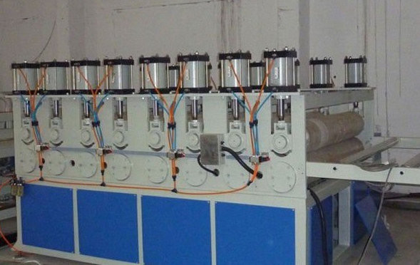 Quality Professional Double Conical Screw WPC Foam Board Machine / Extruder for sale