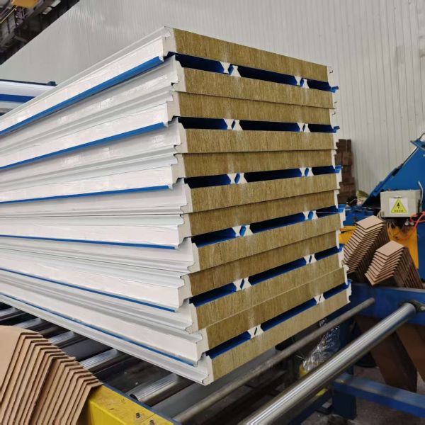 Quality PIR/ Rockwool foam sandwich panel for sale