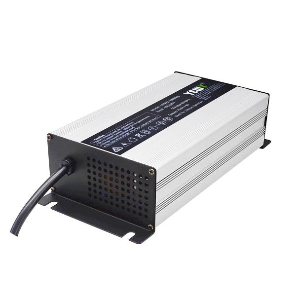 Quality 60V 12A 900W AGM Electric Car Battery Charger Lithium Automatic for sale