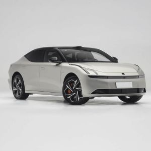Quality 2024 Lynk&Co Z10 Four-wheel Drive Electric Sedan -702km Range 800V Fast Charging for sale