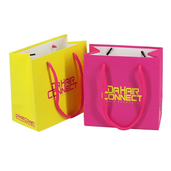 Quality OEM Kraft Shopping Paper Bags For Clothing And Shoes Gift Handbags for sale