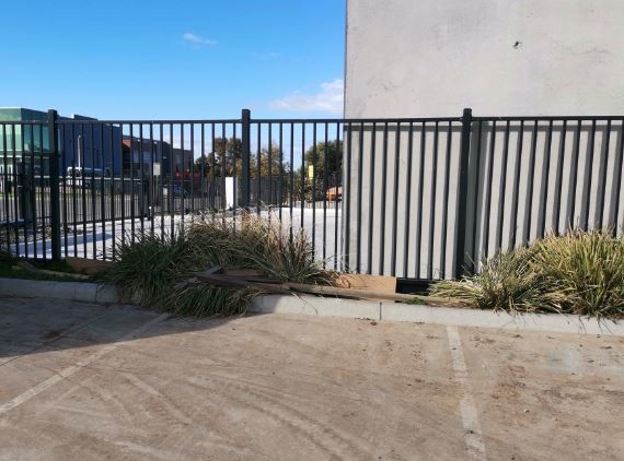Quality Metal Fence Tubular Pool Fencing 7ft Height Black Steel Fence for sale