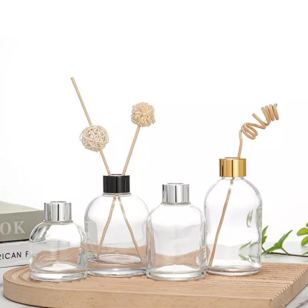 Quality 50ml Reed Diffuser Bottle Glass 200ml Reed Diffuser Perfume Bottles With Cork for sale