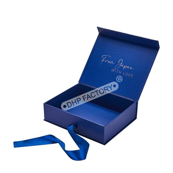 Quality Coated Elegant Rigid Presentation Gift Boxes With Ribbon For Corporate Gifts for sale