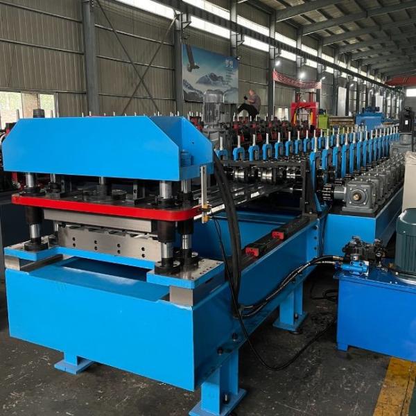 Quality Garden Metal Fence Panels Galvanized Steel Fence Panel Roll Forming Machine for sale