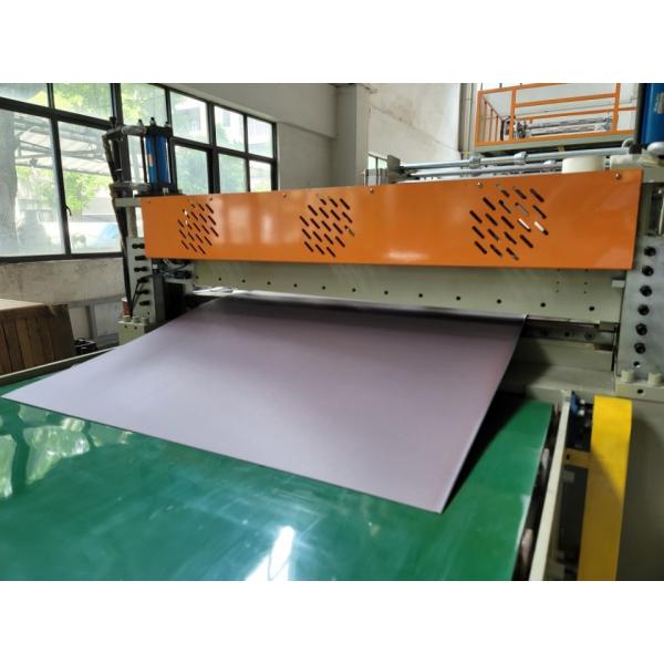 Quality High Efficiency Suitcase Sheet Extrusion Machine 380V Customized Power for sale