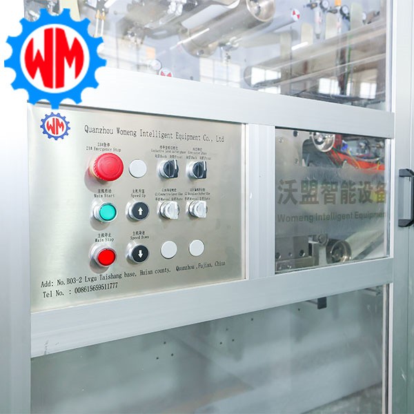 Quality High Efficiency Full Servo Baby Diaper Making Machine Intelligent PLC Control for sale