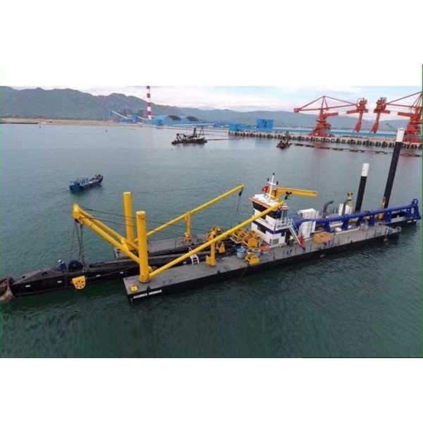 Quality Adjustable Suction Pipe Diameter Underwater Suction Dredge Self propelled Or Towed By A Tugboat for sale