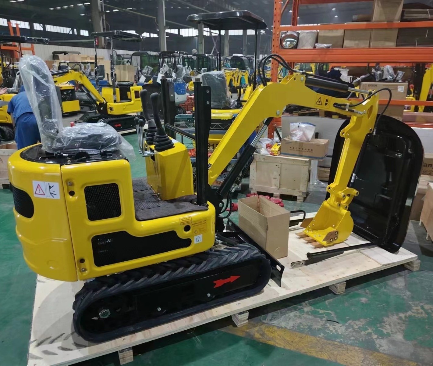 Quality 1.6 Ton 1.8 Ton 3 Ton Operating Weights Mini Excavator with Powerful Engine for sale