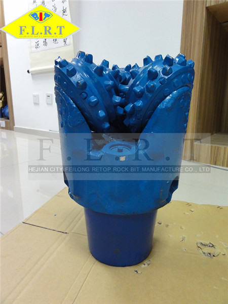 Quality Tungsten Carbide Insert Bit / Roller Cone Drill Bit For Medium Hard Formation for sale