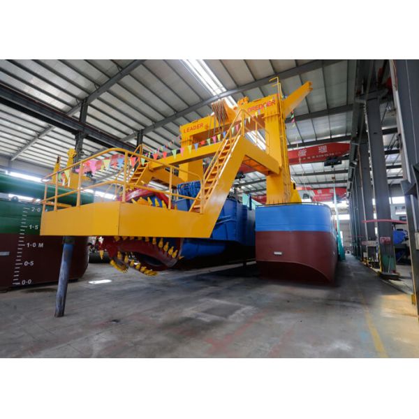Quality Long Distance Discharge Dredger Ship Inboard Type 15KM Sediment LD12000 for sale