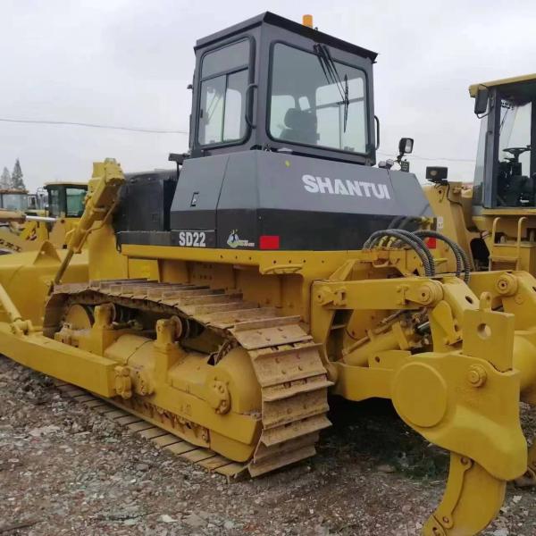 Quality 10m3 Dozing Capacity Used Bulldozer SD22 Equipped with Cummins Engine for sale