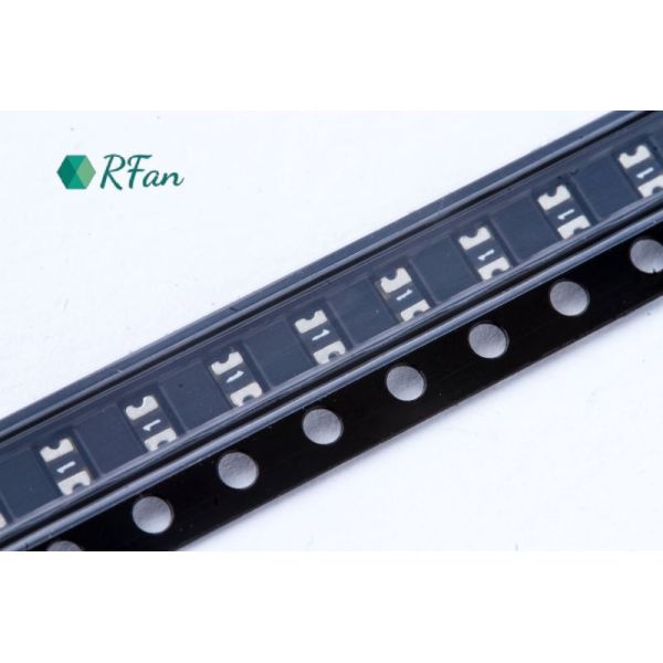 Quality SMD0805-110 6V 1.1A Surface Mount PolySwitch PTC Devices SMD Resettable Fuse for sale