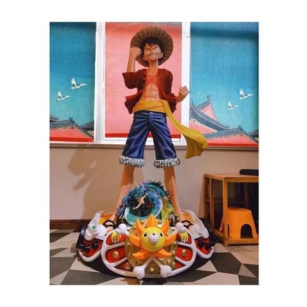 Quality Customized Size One Piece Zoro Sculpture Resin Luffy And Zoro Statue for Home Display for sale