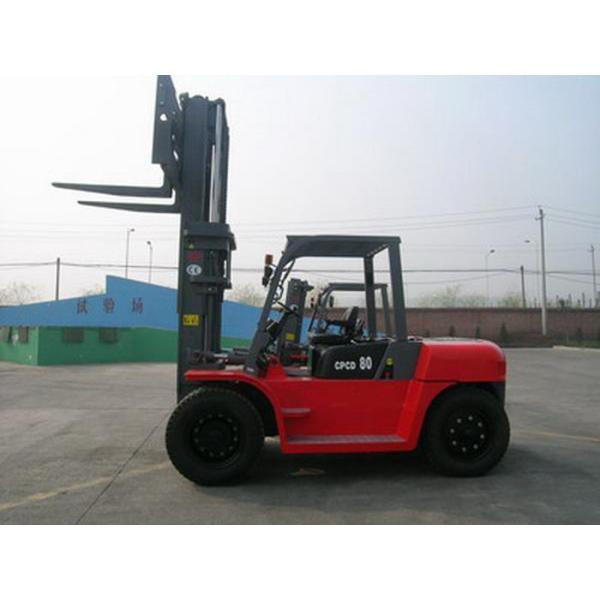Quality YTO 88.2kw 8ton Logistics Machinery Diesel Powered Forklift for sale