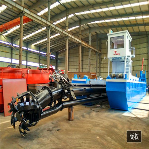 Quality Iron Plate Cutter Suction Dredger Pumps 20m Depth 22m Length for sale