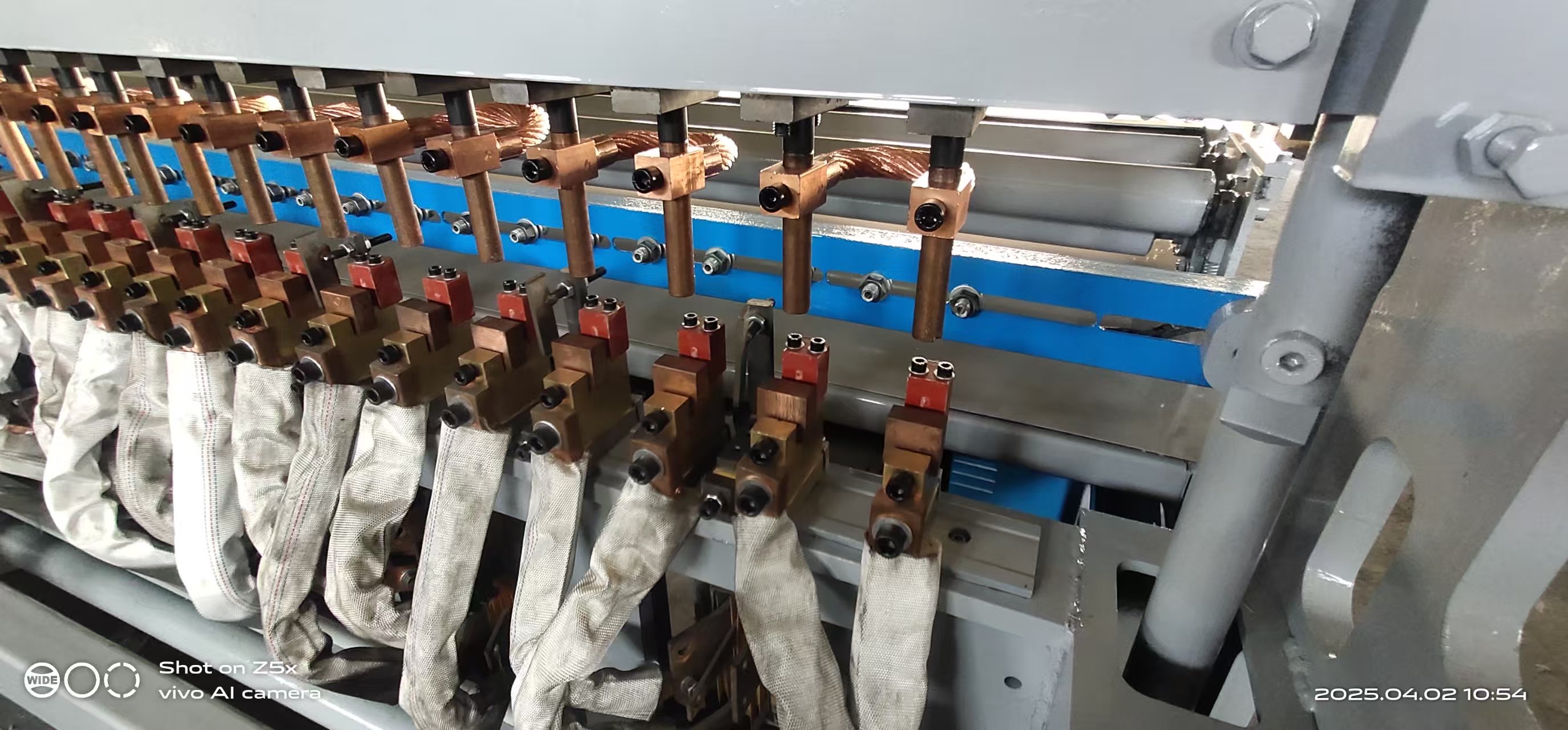 welded wire mesh machine