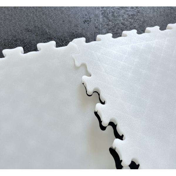 Quality Interlocking Hockey Skating Tiles Smooth Indoor Ice Skating Tiles for sale