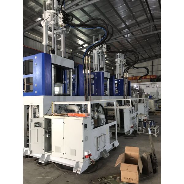 Quality 250 Ton Plastic Injection Moulding Machine for sale