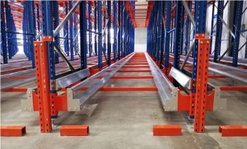 Radio Shuttle Racking