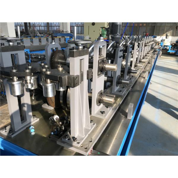 Quality Two Profile Change Top Hat Metal Roll Forming Machine 0.8 - 2.0 Thickness Auto for sale