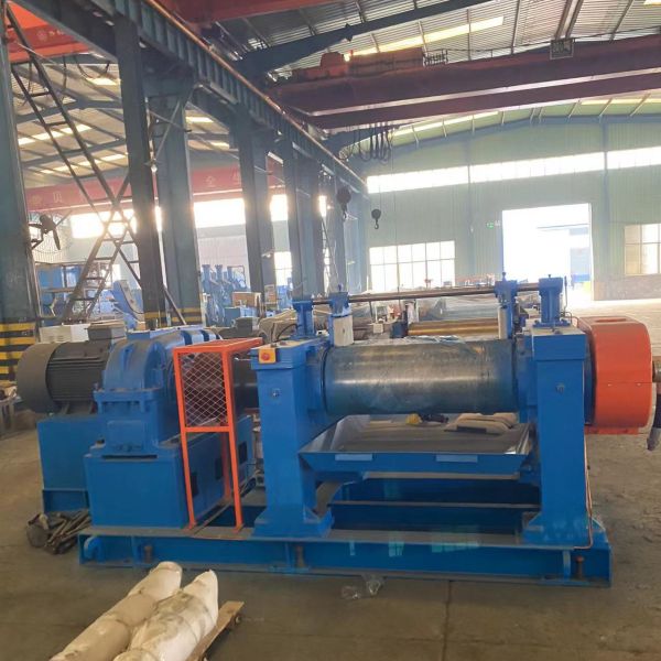 Quality 55kW Two Roll Rubber Refiner Mill Rubber Process Machine Tyre Refinery for sale