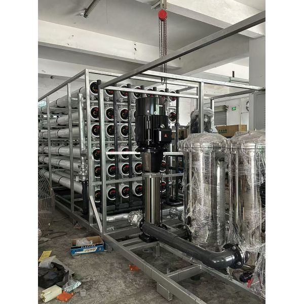 Quality 500-10000 Ppm Feed Water Salty Water Brackish Water Reverse Osmosis System For Industrial for sale